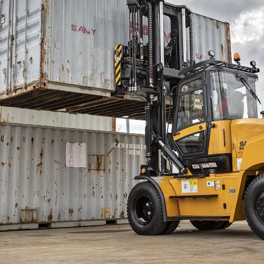 Reach Stacker and Folk Lift – National Handling Service